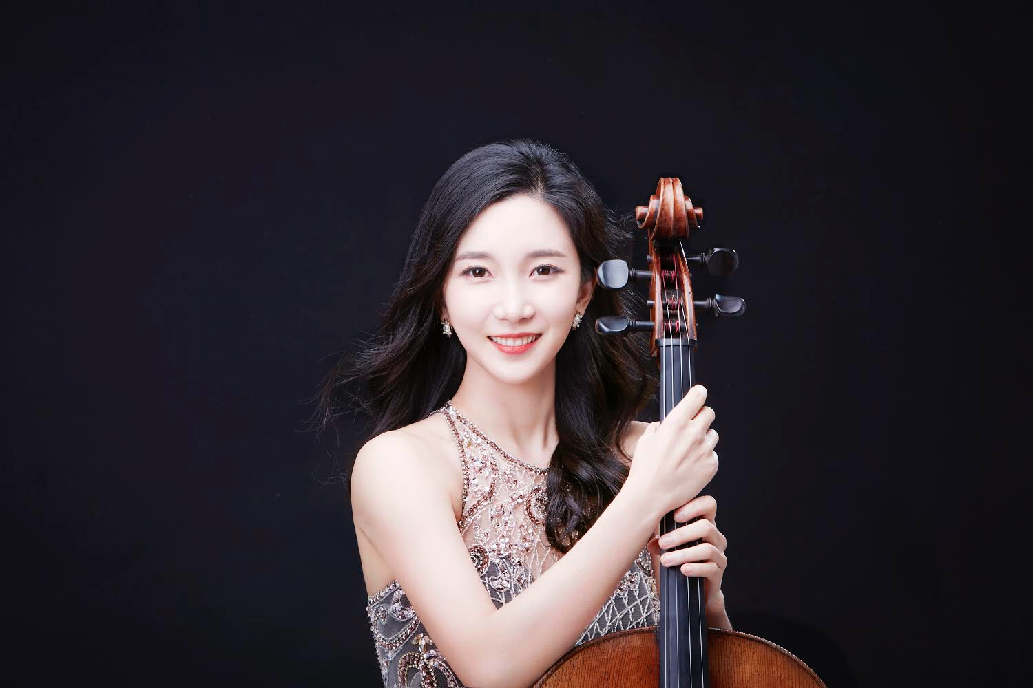 HEE-YOUNG LIM – Music and Stars Magazine